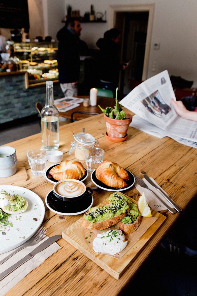 Kaffeebar Berlin – Frühstück / Brunch in Berlin - The Golden Bun