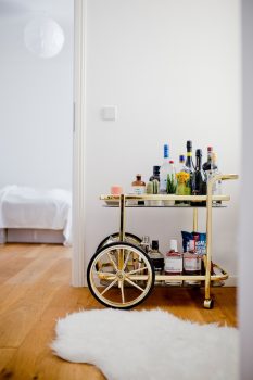 (English) The second hand bar cart - where to find it and how to style it