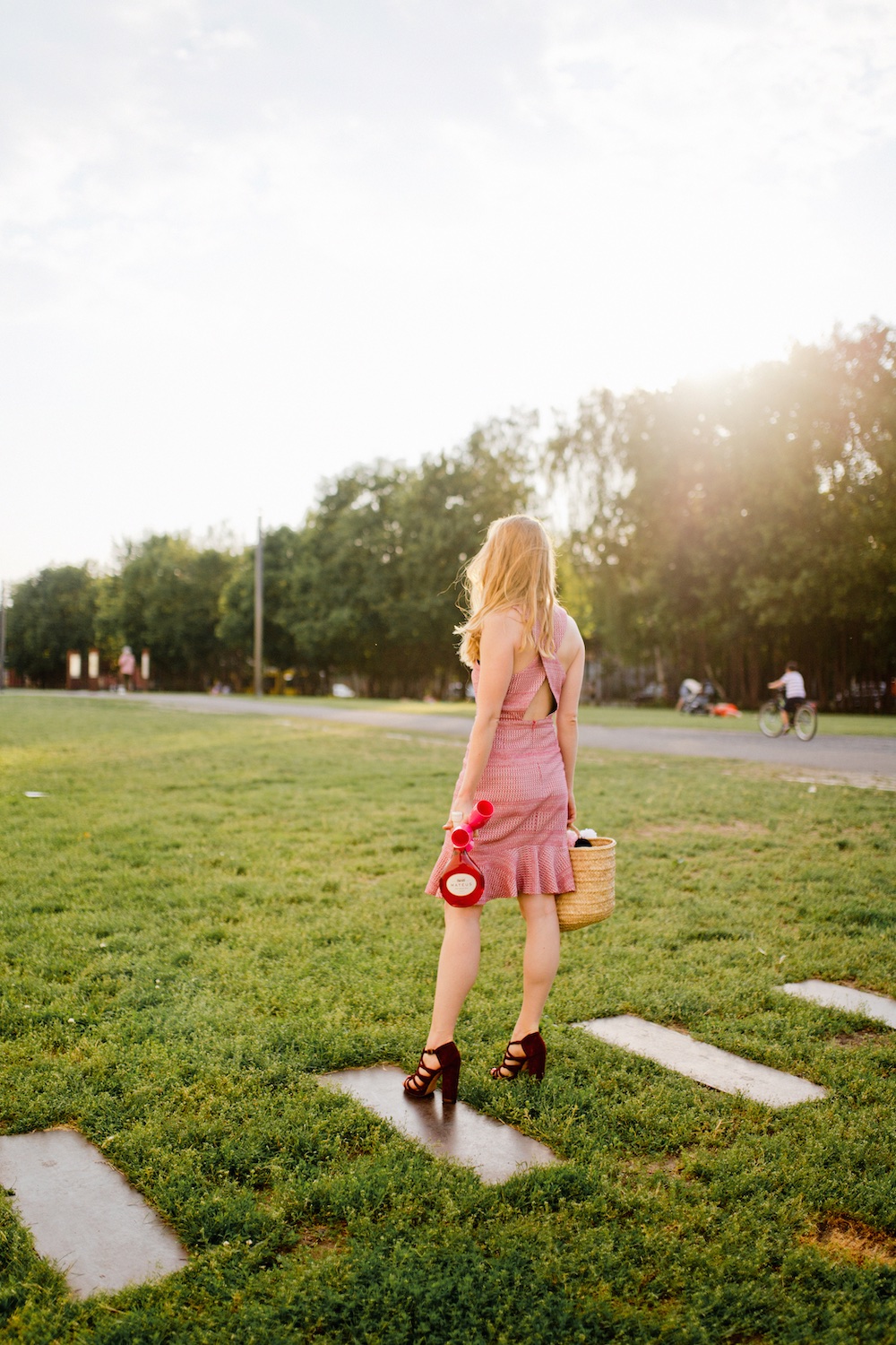 Welcome back, rosé season! Mateus Rosé fruity light sparkling