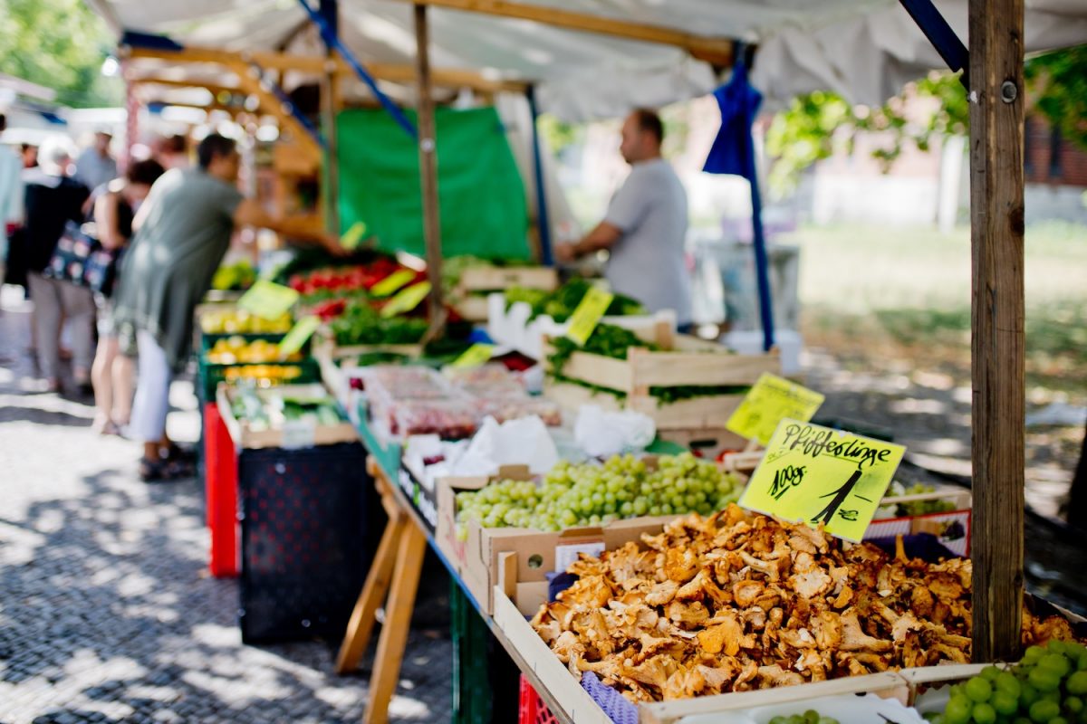 Ein Samstag in Berlin – Wochenmarkt am Karl-August-Platz